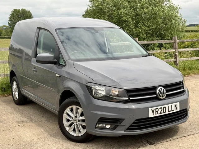 VOLKSWAGEN CADDY 2.0 Caddy C20 Highline TDI Semi-Auto DSG Tailgate ...