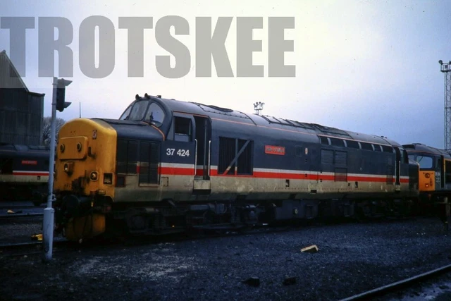 35MM SLIDE BR British Rail Diesel Loco Class 37 37424 1991 Original £4. ...
