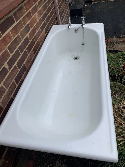 VINTAGE CAST IRON 1960’s British Bath With Original Taps Included £16. ...