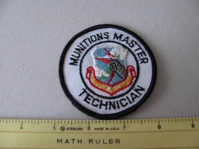 VINTAGE USAF SAC Munitions Master Technician Colored Uniform Patch ...