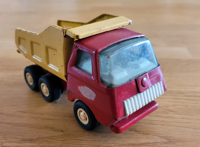 1970S VINTAGE TONKA TOYS 55010 TIPPER TRUCK FROM THE TINY TONKA RANGE ...