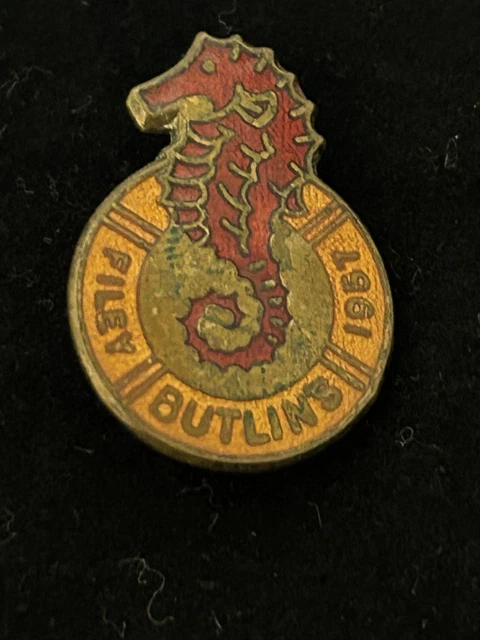 RARE VINTAGE BUTLINS Filey Sea Horse 1957 Red & Orange Enamel Badge £26 ...