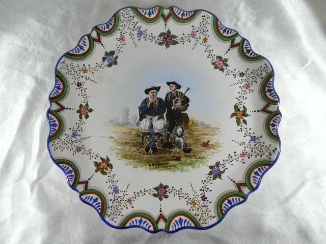 BRETAGNE : PLAT " Le Concert " En Faïence De Tours Gustave Asch 1856 / ...