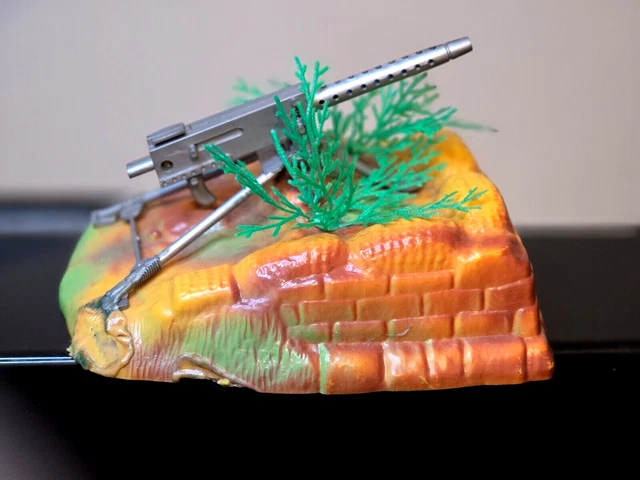 VINTAGE PALITOY ACTION Man Machine Gun Emplacement Please Read £9.99 ...