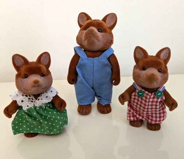 SYLVANIAN FOREST FAMILIES Baerenwald Barenwald Simba Fox Figures £35.00 ...