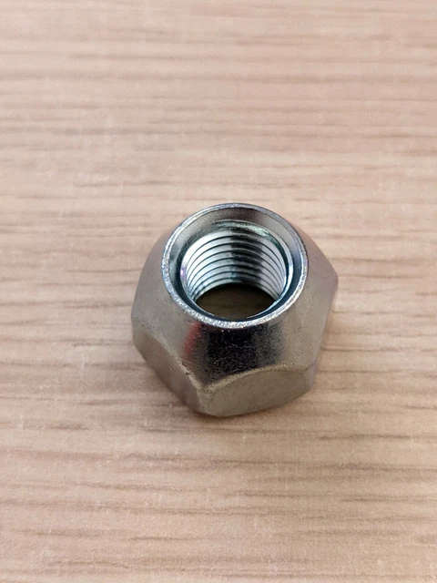 GENUINE TOYOTA WHEEL Nut Hub - 9094201007 £4.80 - PicClick UK