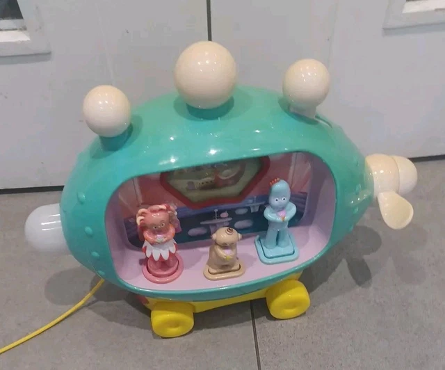 CBEEBIES THE NIGHT Garden Pull Along Pinky Ponk Light Sound & Figures £ ...