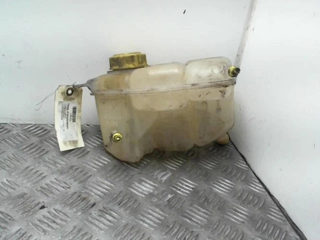 VASE D'EXPANSION FORD FIESTA 5 PHASE 2 EUR 18,90 - PicClick FR