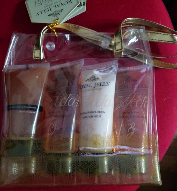 MARKS & SPENCER Royal Jelly With Pure Honey Gift Set(please see ...