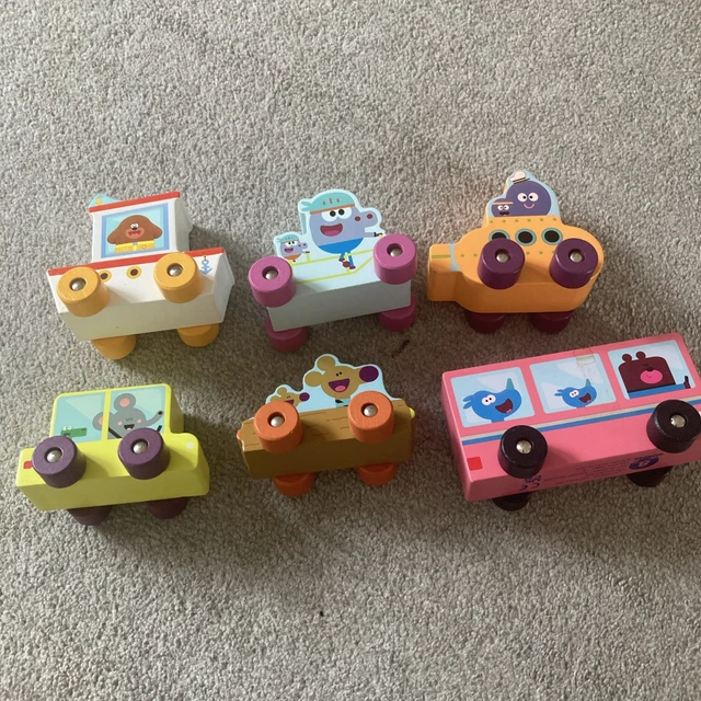 CBEEBIES HEY DUGGEE Chunky Wooden Push Along Vehicles Cars x6 £16.31 ...