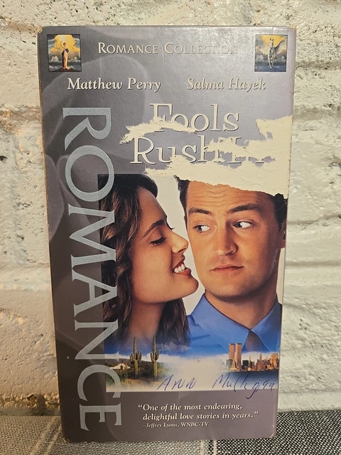 FOOLS RUSH IN (VHS, 1997, Romance Collection) Matthew Perry, Salma ...