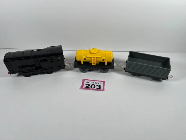 TOMY TRACKMASTER THOMAS the tank engine battery train DIESEL & Tanks £ ...
