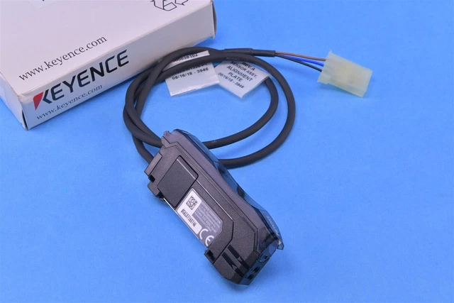 KEYENCE FS-N11N DIGITAL Fiber Sensor Optic Amplifier Cable Type Molex ...