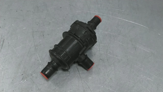 BOITIER THERMOSTAT RENAULT Trafic (1FL/2FL/3FL/4FL) 2022 212001517R EUR ...