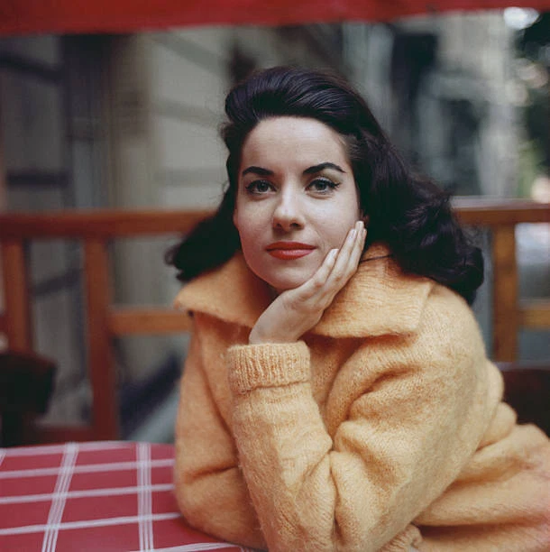 PORTRAIT OF THE singer Jacqueline Boyer circa 1960 in France OLD PHOTO ...
