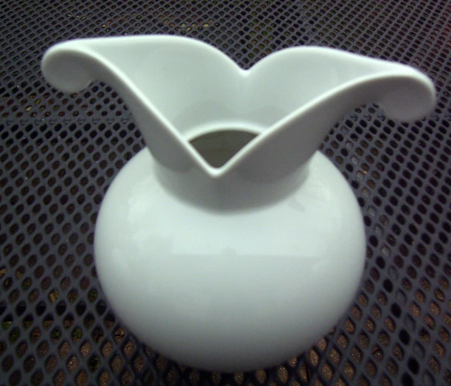 ROSENTHAL - Studio - Linie Porzellanvase Entwurf: Sharon YANG EUR 39,00 ...