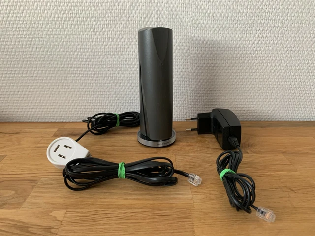 BANG & OLUFSEN (B&O) BeoCom 4 Phone w. Table Charger in Graphite ...