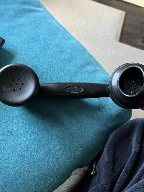 VINTAGE GPO BAKELIGHT 1/232l Rotary Dial telephone- good working order ...