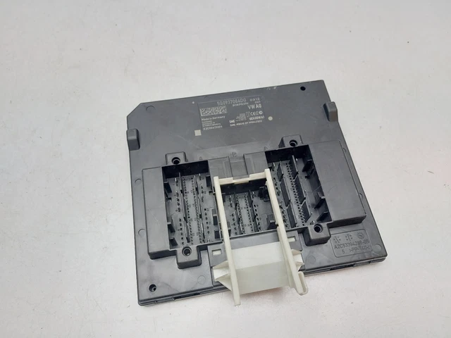 VOLKSWAGEN GOLF MK7 Bcm Body Control Module Ecu 2019 5Q0937084Dg £129. ...