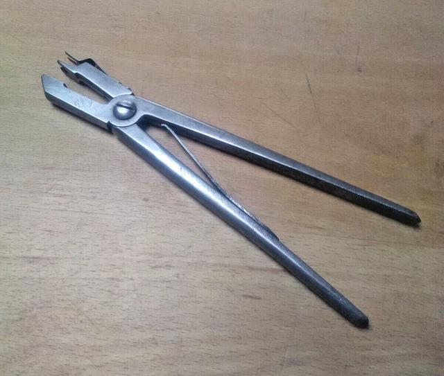PINCE ARRACHE CLOU POL de cordonnier - tapissier, outil de métier. EUR ...