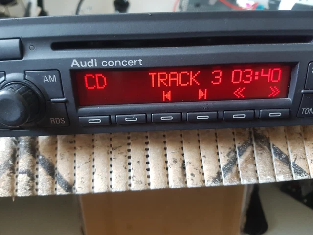 ORIGINAL AUTORADIO AUDI Concert 2 Audi A3 8L 8L0035186J mit Code EUR 99,00 - PicClick DE