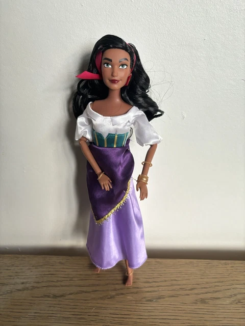 Disney Esmeralda Princess Doll Hunchback Of Notre Dame Barbie Size £7 95 Picclick Uk