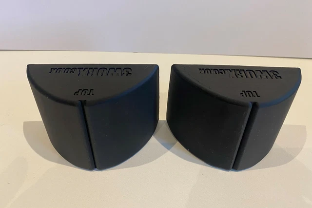 MGB MGB GT Rear Light Filler Panel Cowls X2 Rubber to chrome bumper ...