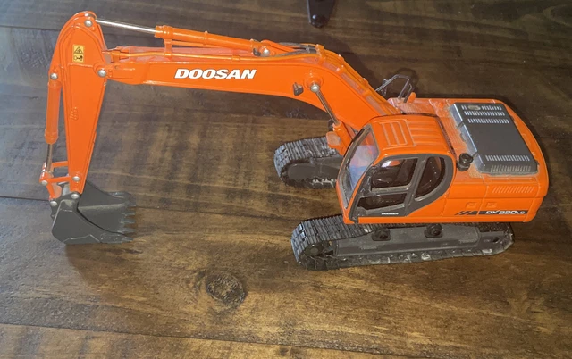 DOOSAN MODEL DX225LCA Excavator 1/40 scale £28.09 - PicClick UK