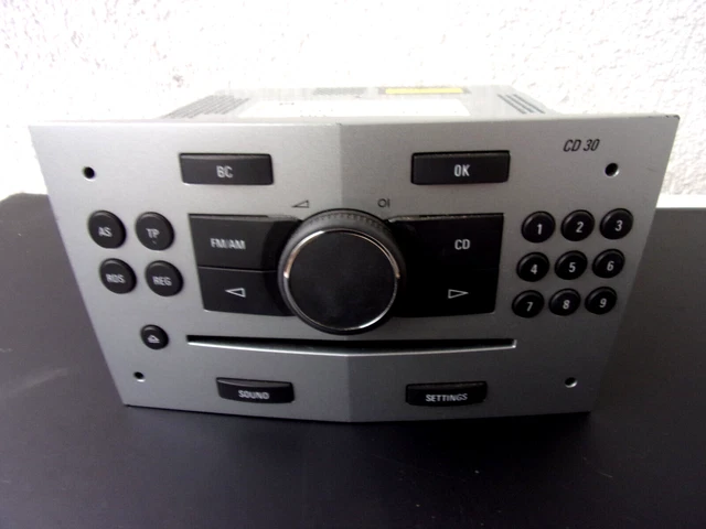 AUTORADIO KFZ RADIO CD 30 Player Opel Delphi Grundig 497 316 088 EUR 18 ...