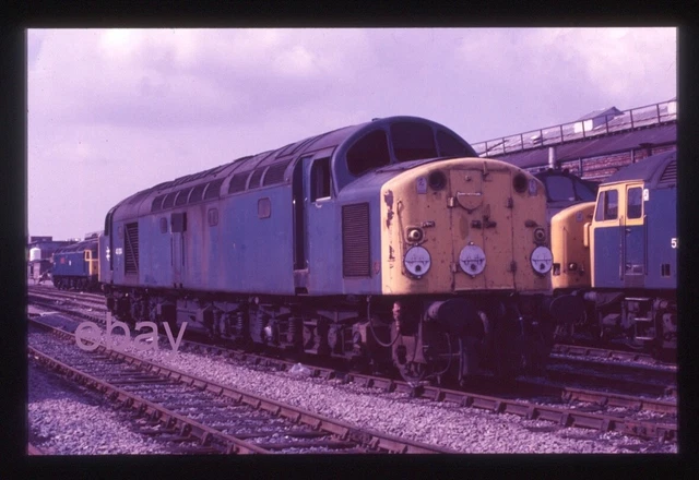 ORIGINAL 35MM SLIDE - Class 40 - 40004 withdrawn at Crewe works - 4.86 ...