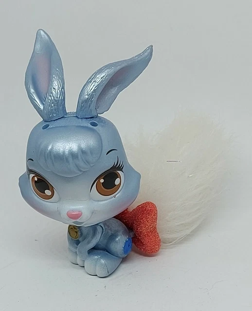 DISNEY PRINCESS PALACE Pets Furry Tail Friends Snow White’s Bunny Berry ...