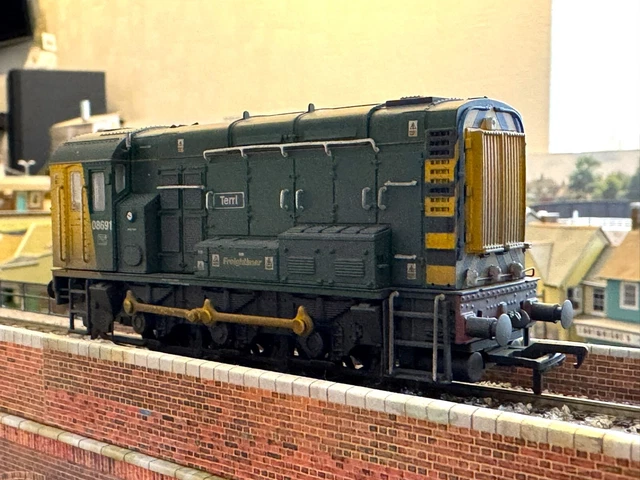 BACHMANN 32-106Z CLASS 08 Diesel Shunter - Freightliner "Terri ...