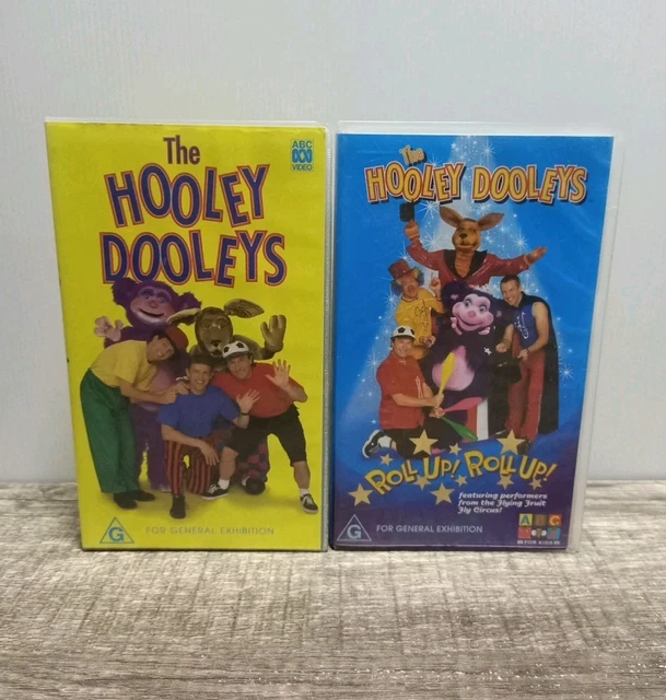 THE HOOLEY DOOLEYS Vhs Lot Rollup Roll Up & The Hooley Dooleys $26.99 ...