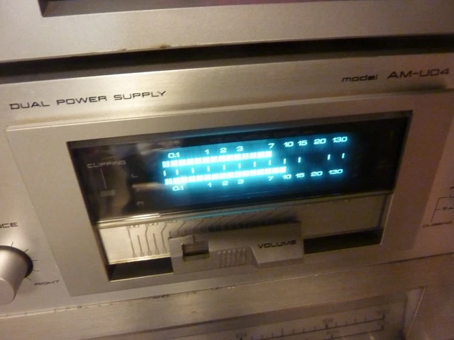 AMPLI AKAI AM-U04 Rare Vintage Integrated Hifi Amplifier EUR 150,00 ...