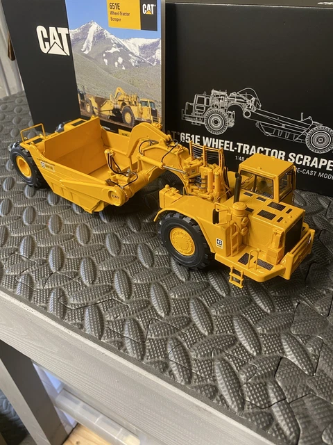 CCM CATERPILLAR 651E Tractor Scraper £333.10 - PicClick UK