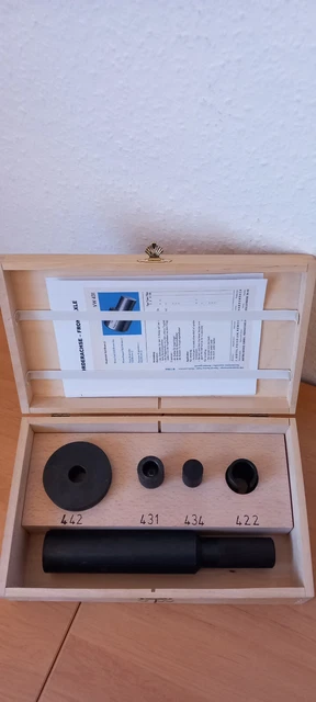 VW-MATRA-PEISELER SPEZIALWERKZEUGE IN selbst dafür eingerichteter ...