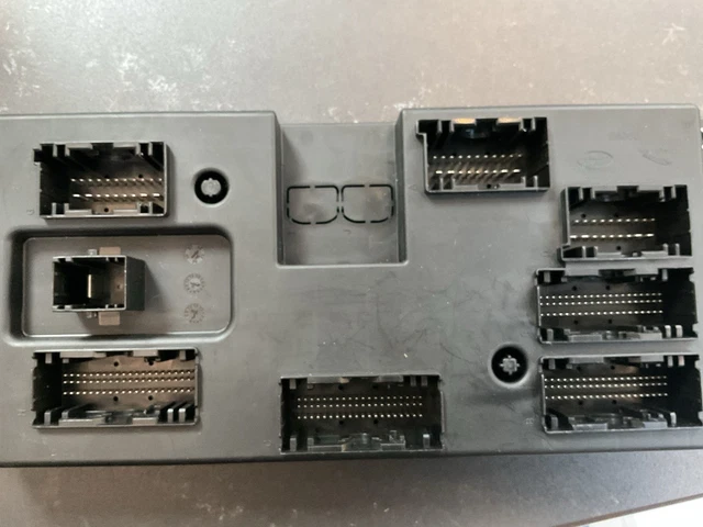 RANGE ROVER Bcm Body Control Module Jpla-14F041-Bj £89.12 - PicClick UK