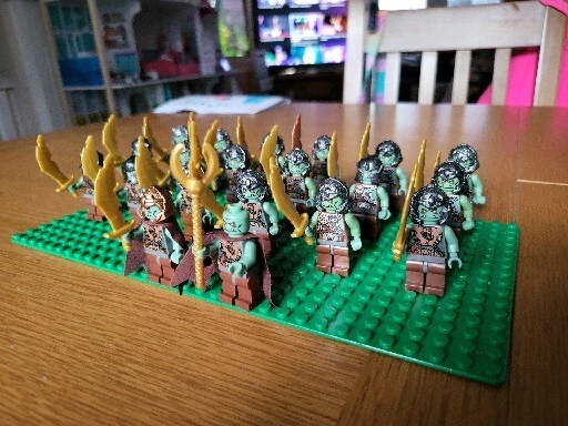 LEGO MEDIEVAL CASTLE lego Trolls lego castle lego figures lot J3 £81.00 ...