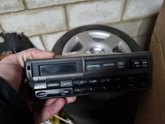 FORD 2007 RDS RADIO STEREO CASSETTE PLAYER SOUND 2000 Sierra RS ...