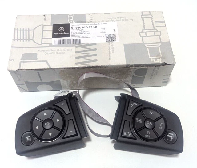 GENUINE MERCEDES-BENZ ACTROS MP4 A9608201910 Steering Wheel Controls £ ...