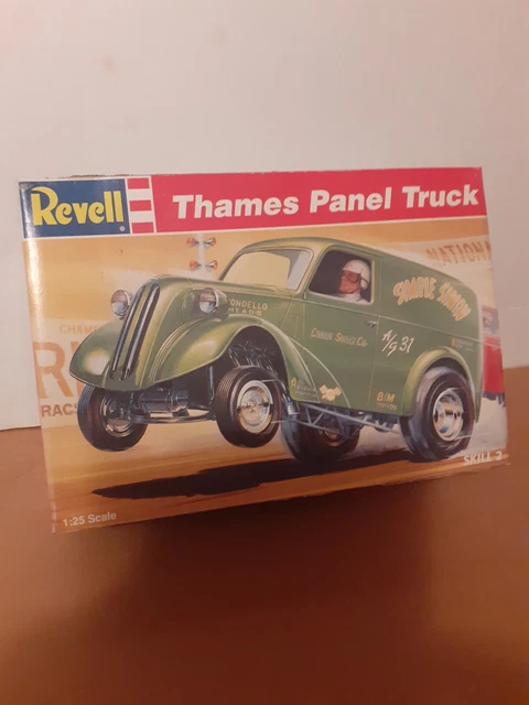 REVELL FORD THAMES Panel Truck Dragster EUR 19,89 - PicClick DE