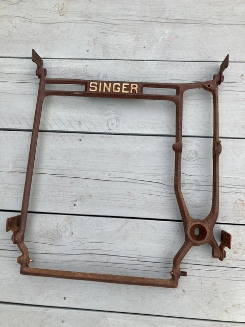 VINTAGE SINGER SEWING Machine cast iron treadle main frame brace £28.00 ...