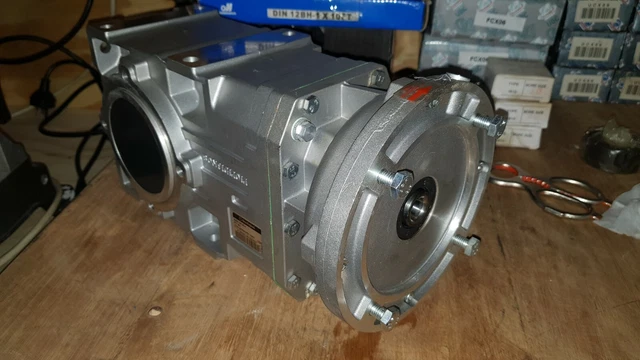 BONFIGLIOLI A-SERIES BEVEL Gearbox Model A202 UR 35.4 P71 B3 £263.31 ...