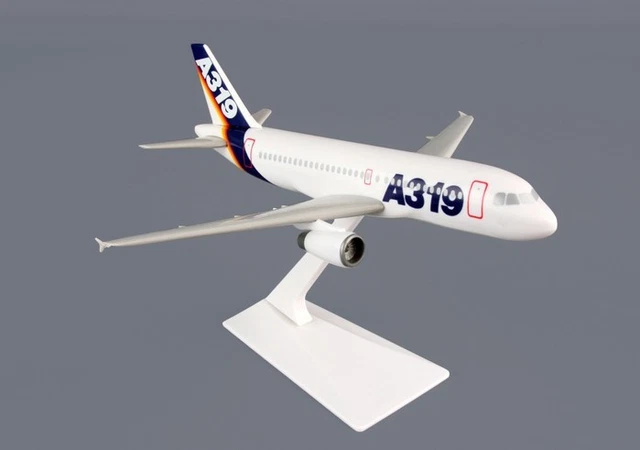 FLIGHT MINIATURES AIRBUS A319-100 House Demo Desk Display 1/200 Model ...