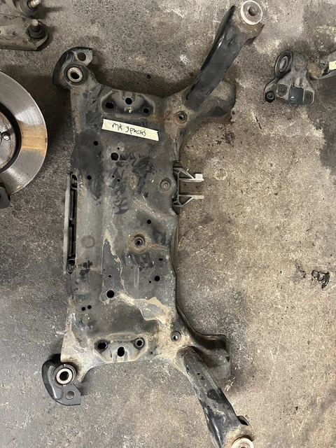 FORD FOCUS MK3 Front Subframe £50.00 - PicClick UK