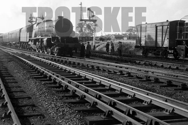 35MM NEGATIVE BR British Railways Steam Loco 46204 Princess Royal Acton ...