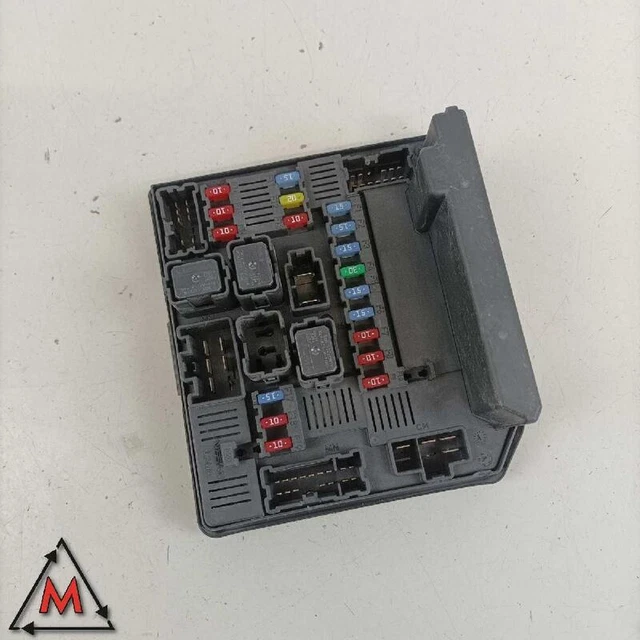 MODULE DE BOITE a fusibles 284B7JD000 pour NISSAN QASHQAI MK1 2006-2010 ...