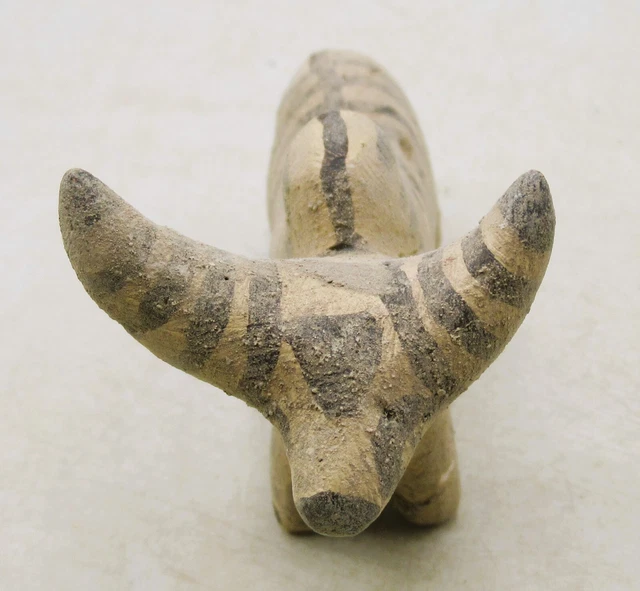 ANCIENT INDUS VALLEY Terracotta Harappan Bull Figurine. Circa 2200 ...