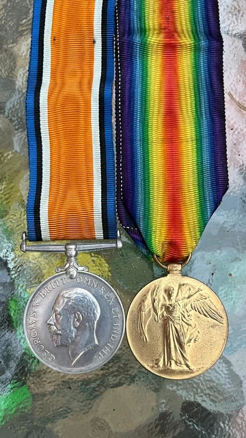 WW1 MEDALS. GUNNER Alfred West of Beckenham. RFA. Killed in Action ...