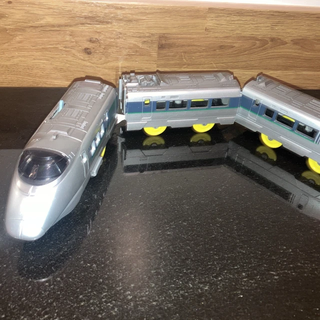 TOMY TOMICA Trackmaster Hi Speed Bullet Train Thomas Track Compatible £ ...
